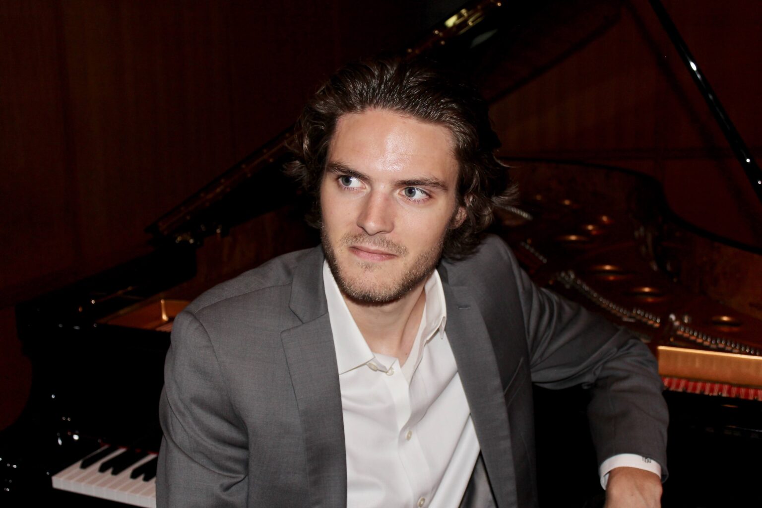 Contact - Thomas Ridgway